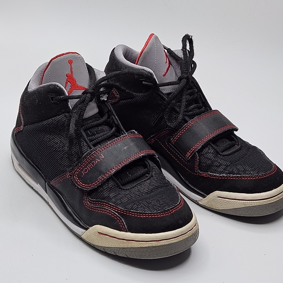 Jordan | Shoes | Euc Jordan Fight Club 9s Size 5 Boys | Poshmark
